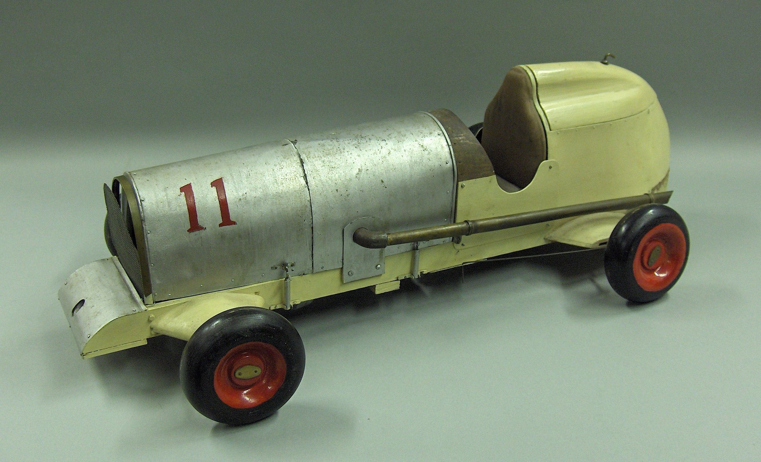 Bonhams Cars : A good scratch built model racing car, 1923,