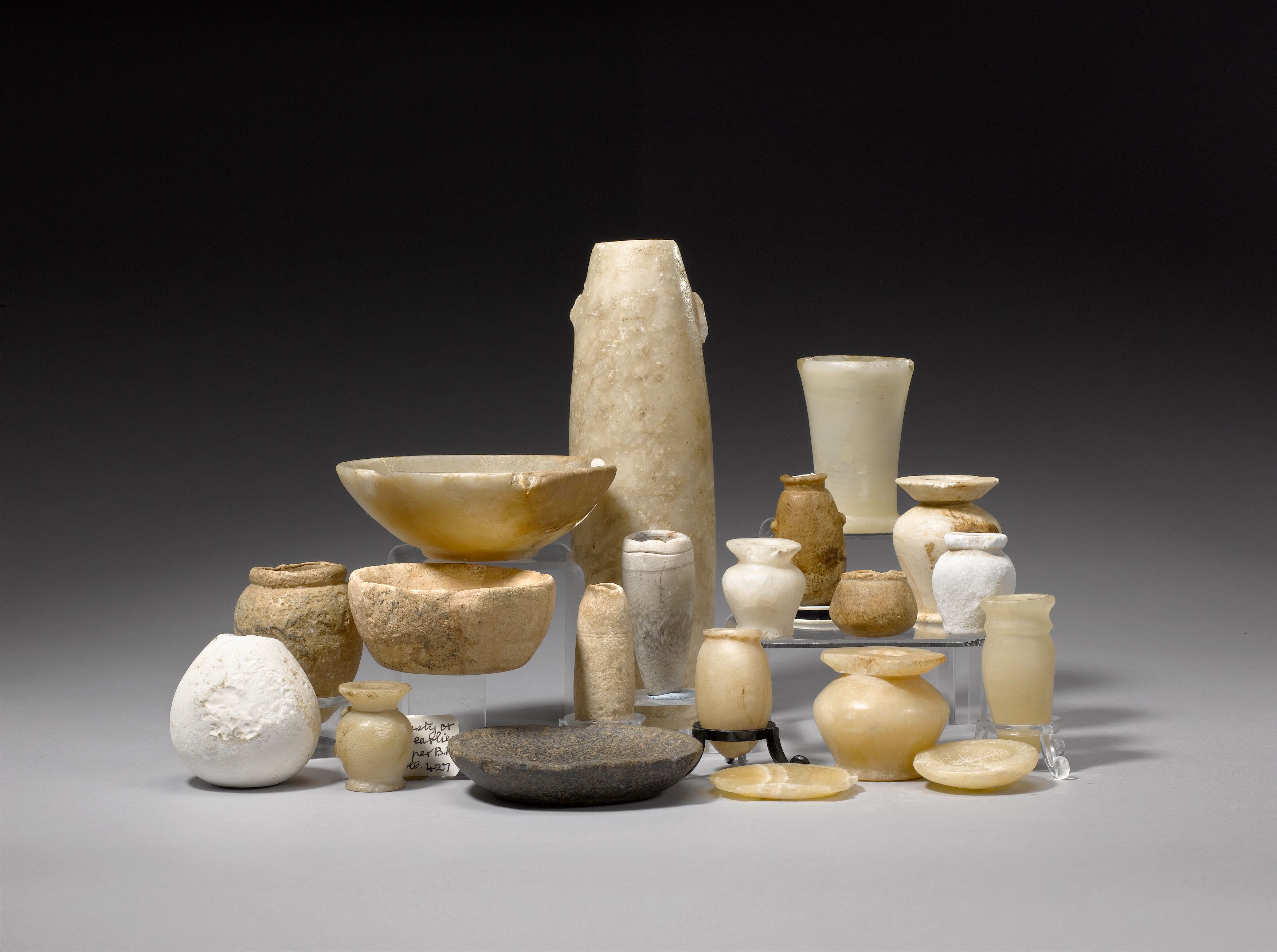 Four Egyptian alabaster vessels Late - auctions & price archive