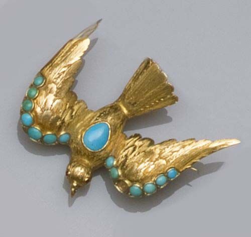 Bonhams : A gold and turquoise bird brooch