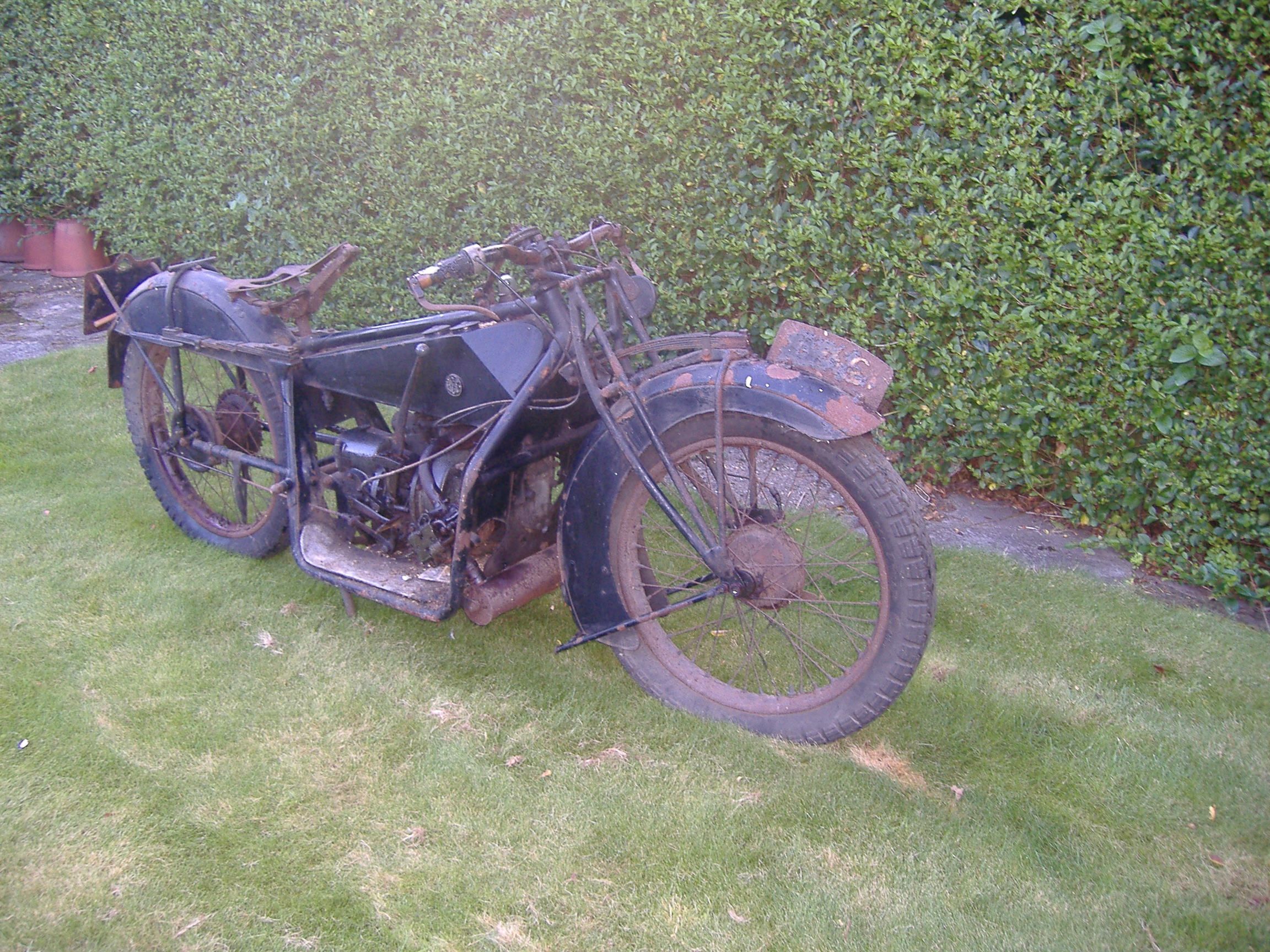 Bonhams Cars : 1921 ABC 398cc Frame no. 166100 Engine no. 1661