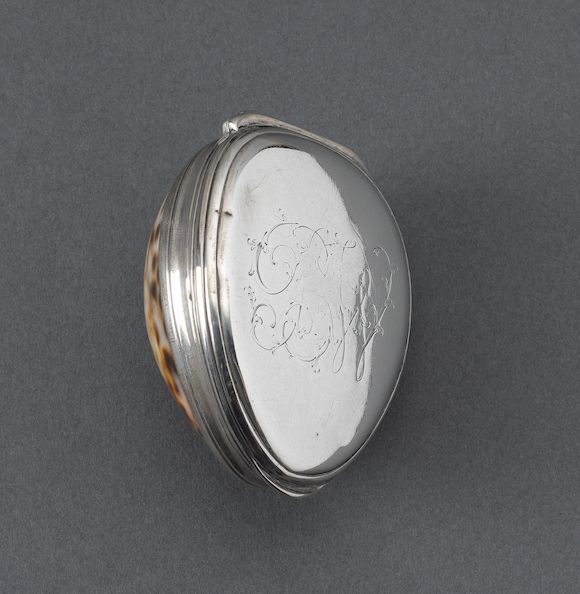 Bonhams : A George III silver mounted cowrie shell snuff box Makers ...