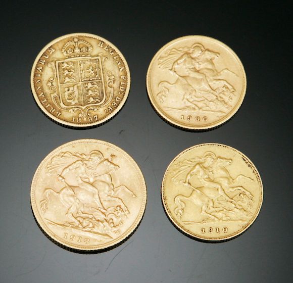 Bonhams : A sovereign and three half sovereigns A George V sovereign ...