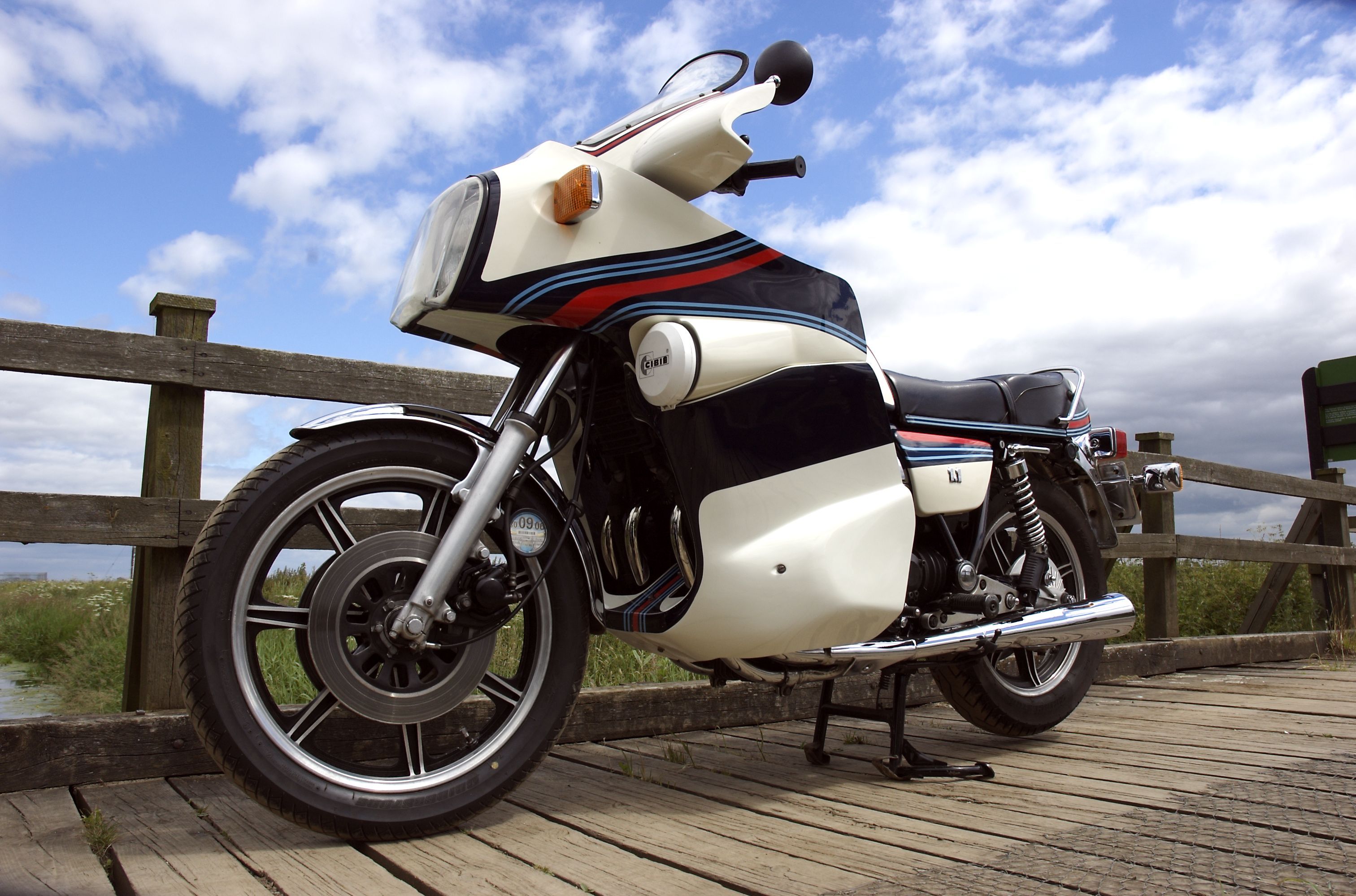 Bonhams Cars : 1979 Yamaha XS1100 Martini, Frame no. 2H90120536 Engine ...