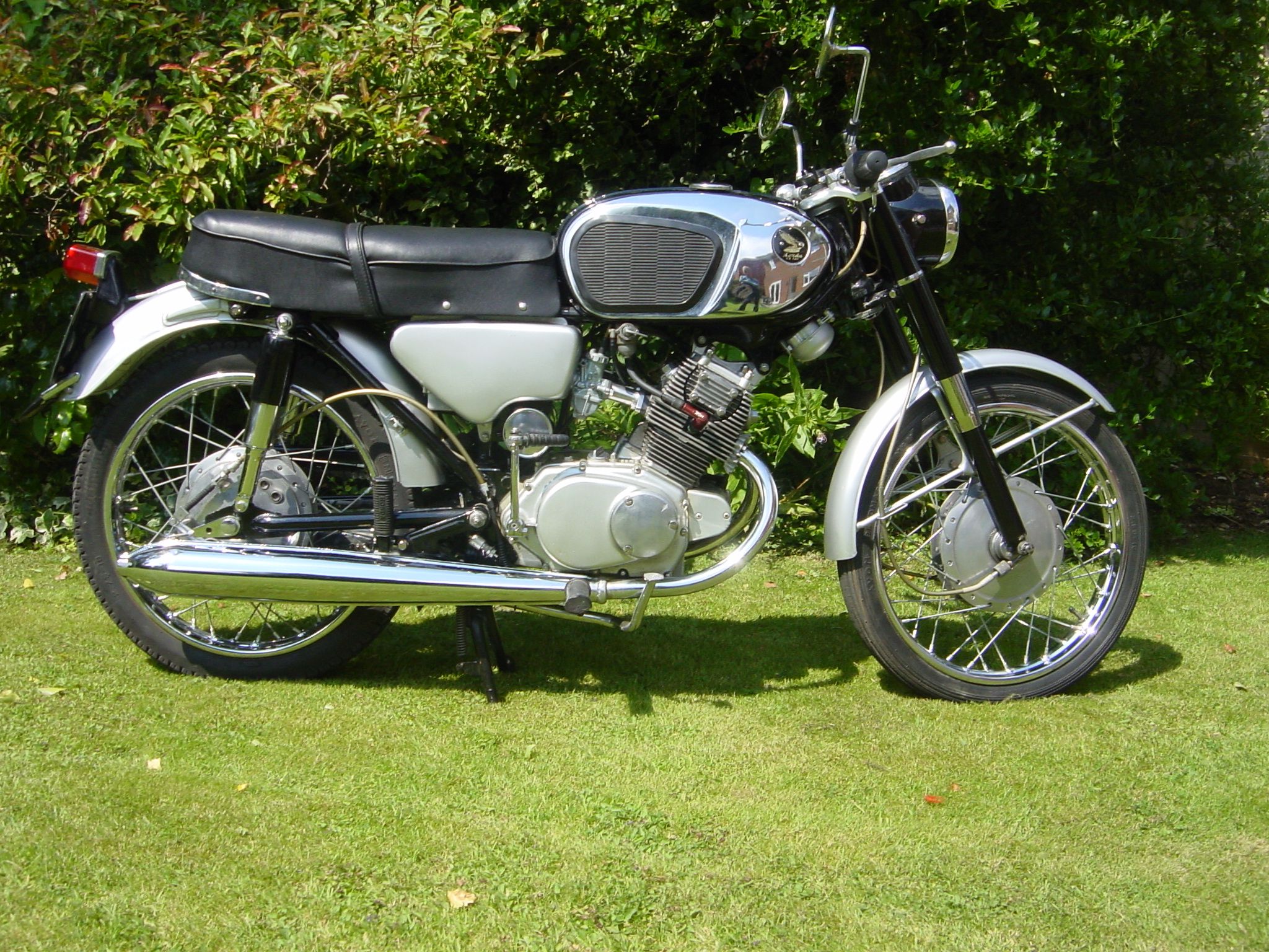 1964 Honda CB160 Registration no. AKO 57B Frame no. CB160-1000039 ...