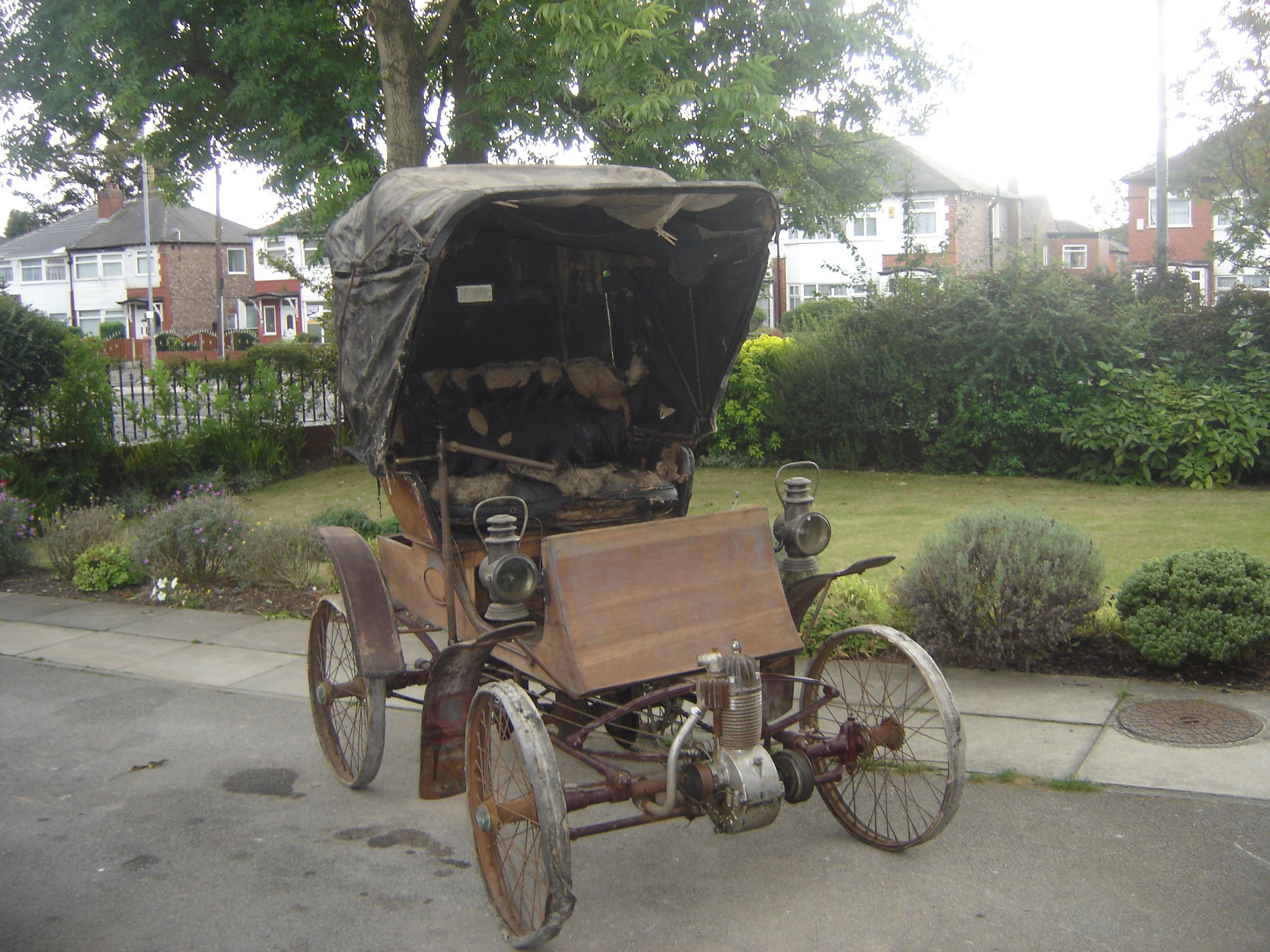 Bonhams Cars : c.1901 Crestmobile Model B 3½hp Runabout Engine no. 335