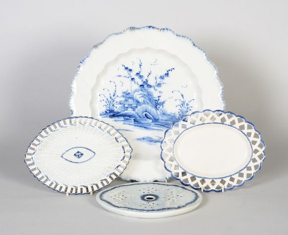Bonhams : A large pearlware charger, a small Turner drainer and two ...