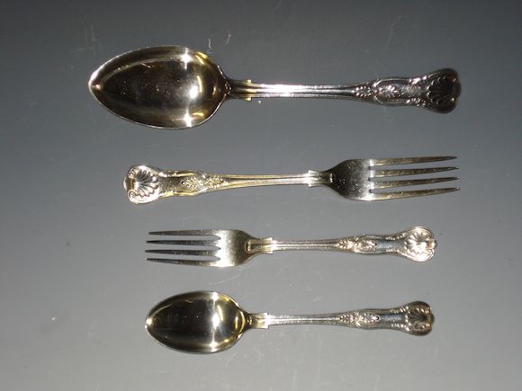 Bonhams : A part set of Kings pattern silver flatware Birmingham 1926/ ...