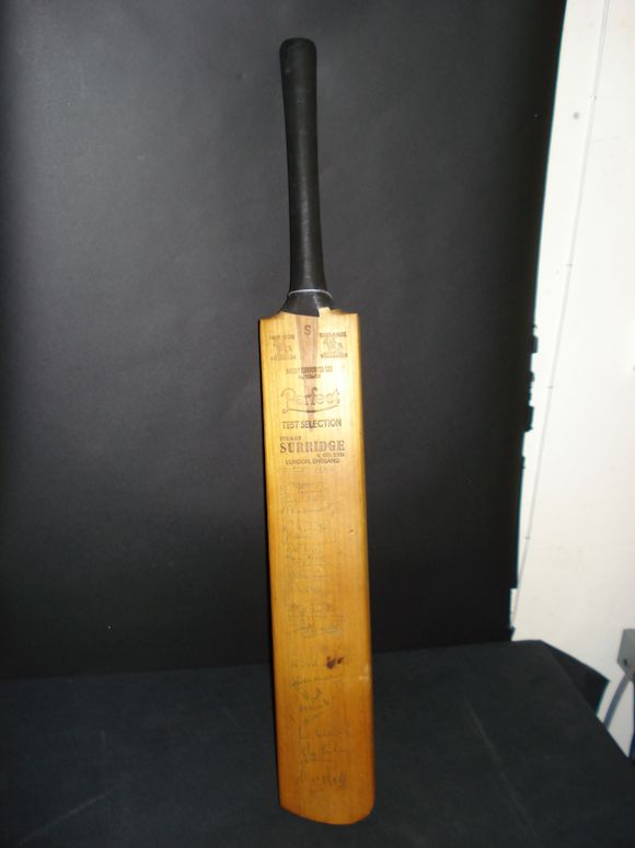 Bonhams : Signed England/West Indies 1960 cricket bat