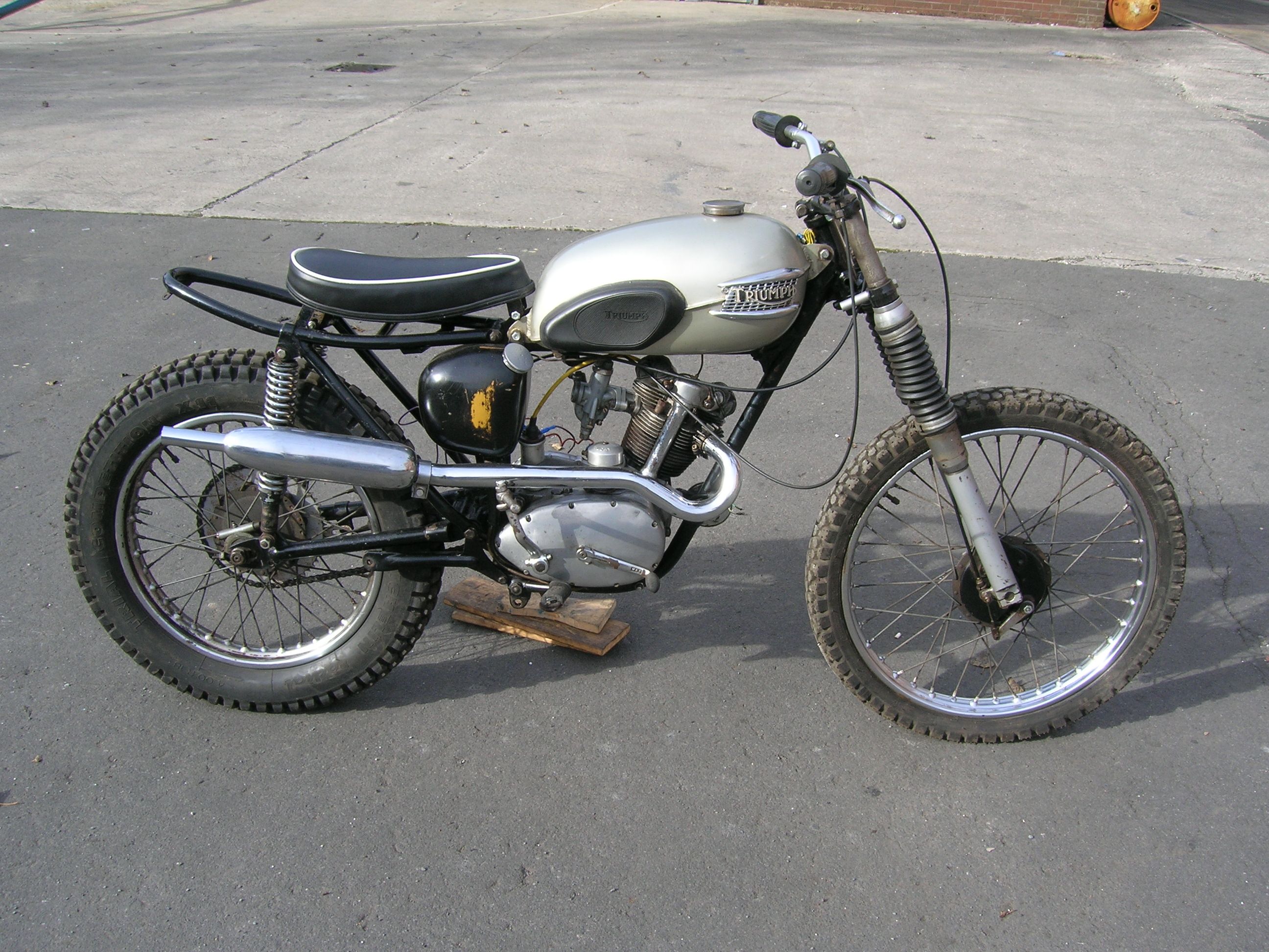 Bonhams Cars : 1959 Triumph Tiger Cub 199cc Trials Motorcycle Frame no ...