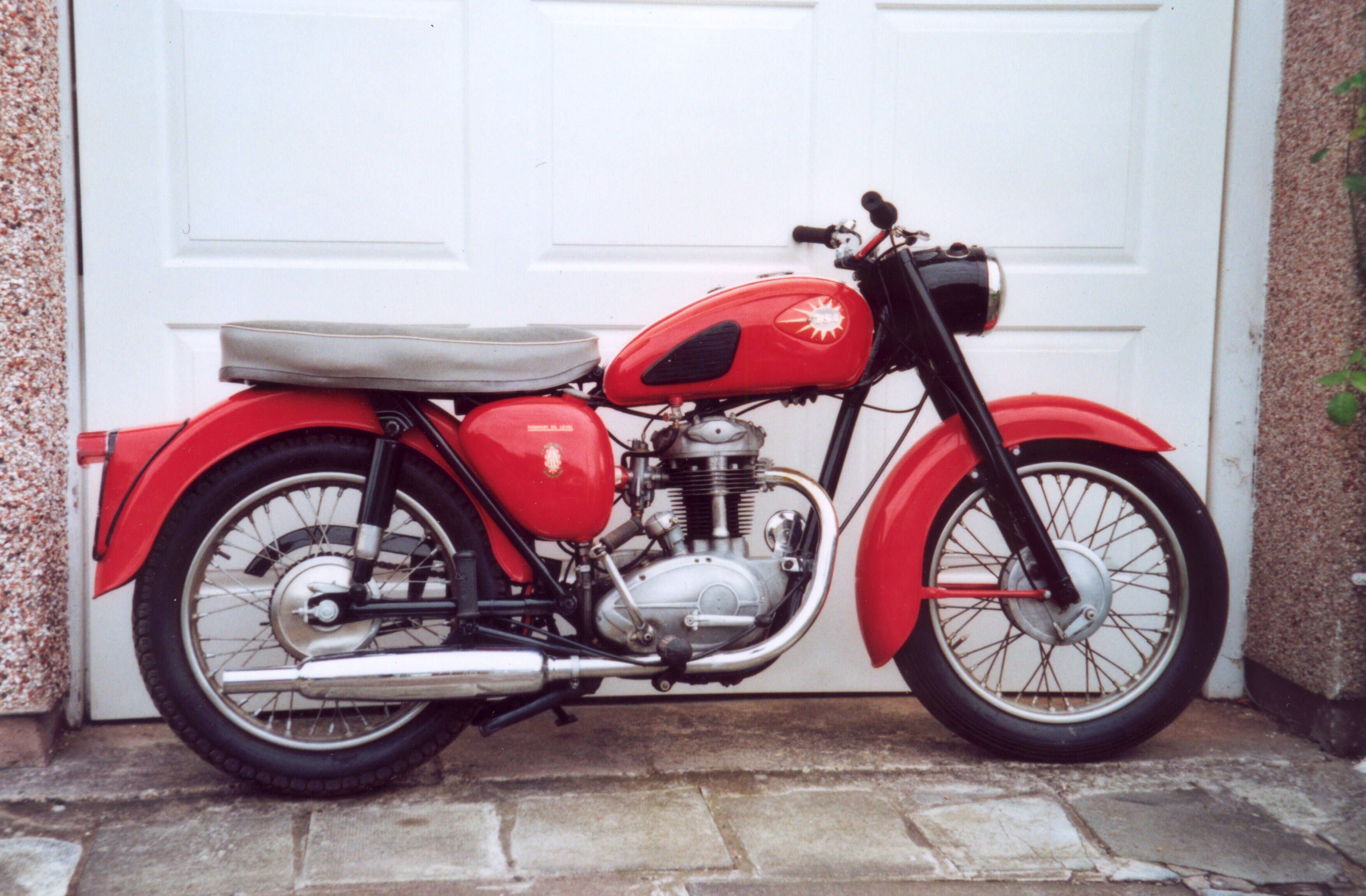 Bonhams Cars : 1961 BSA 247cc C15 Frame no. C15 29437 Engine no. C15 27816