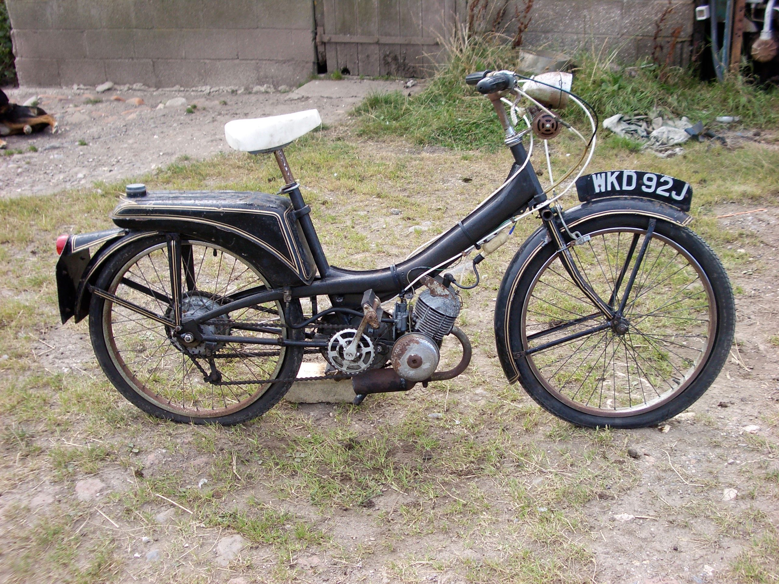 Bonhams Cars : c.1970 Raleigh 49cc RM6 Runabout Moped Frame no. 043694 ...