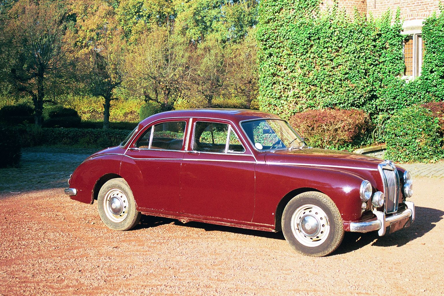Bonhams Cars : Single family ownership from new,1958 MG Magnette ZB ...