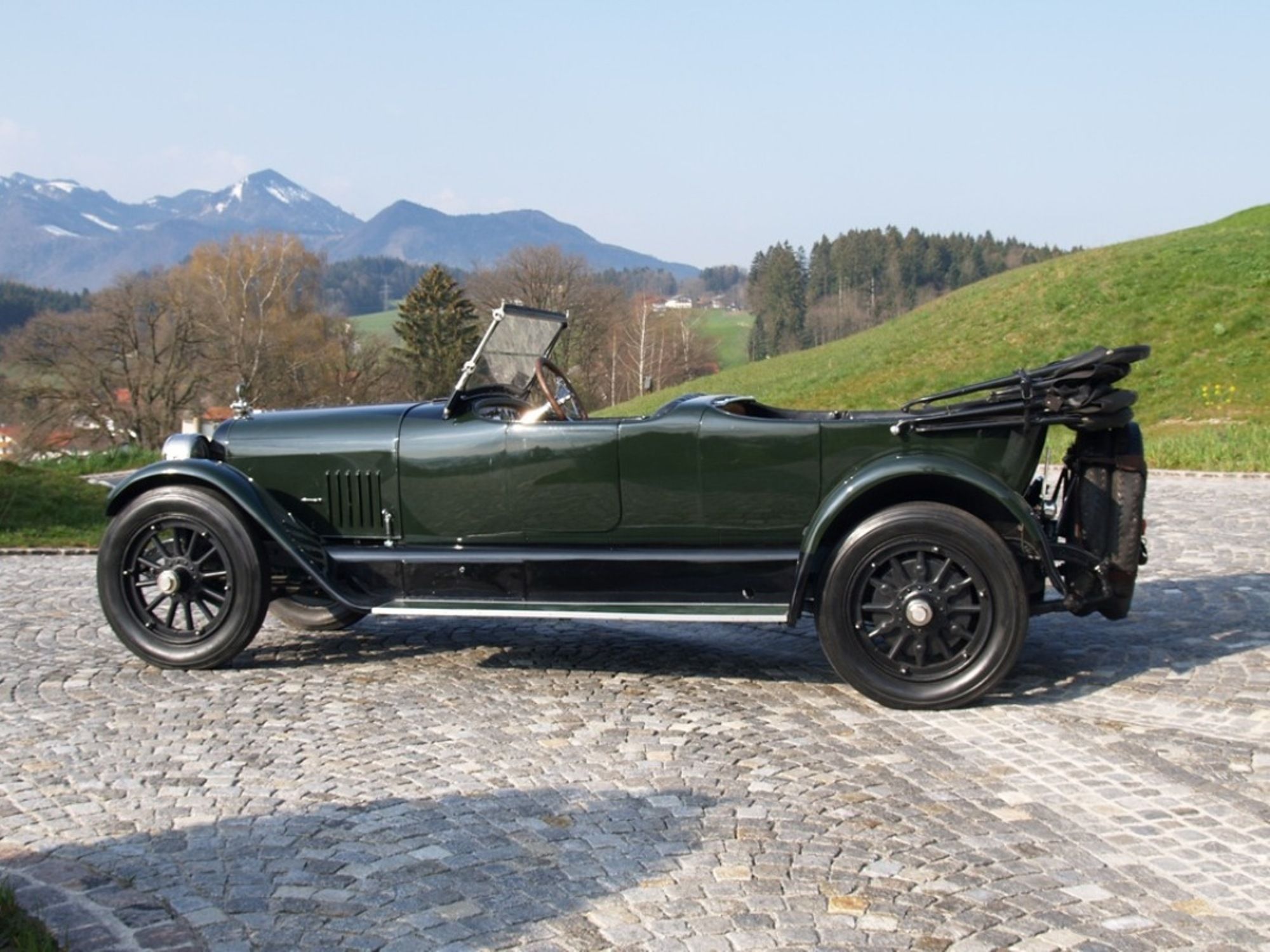 Bonhams Cars : 1922 Mercer Series 5 70hp Super Tourer Chassis no. 18490 ...