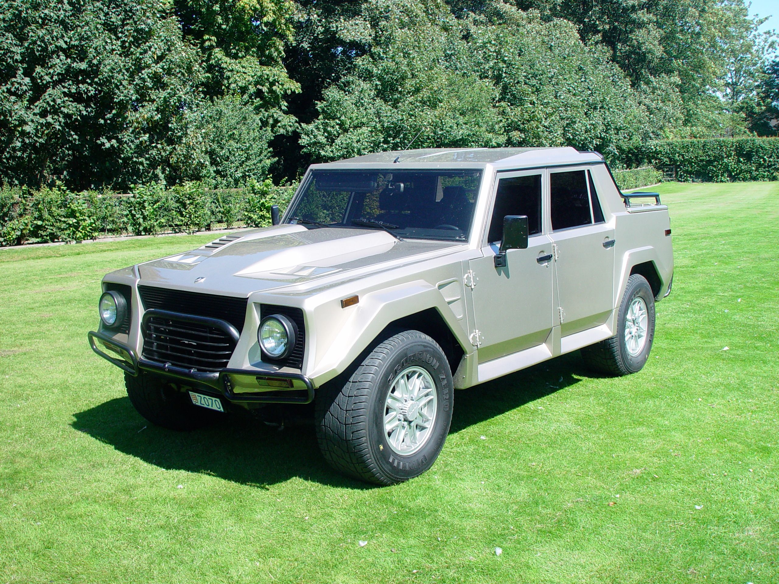 Bonhams Cars : 1991 Lamborghini LM 002 Chassis no. 5LLA12280