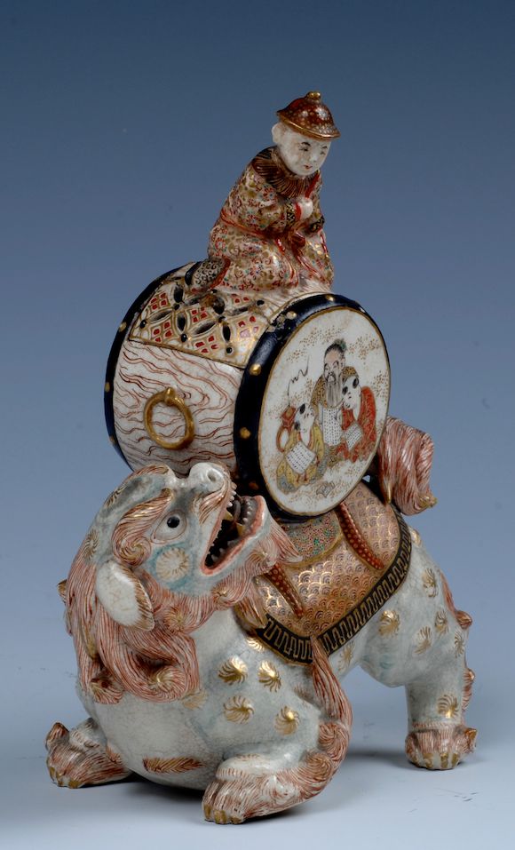 Bonhams : A Satsuma dog of fo censor and cover Meiji period