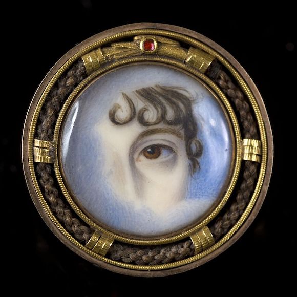 Bonhams : An early 19th century gold mounted 'eye' brooch