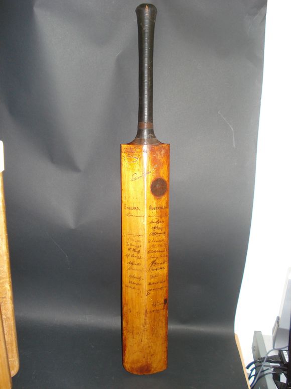 Bonhams : 1938 signed England/Australia cricket bat