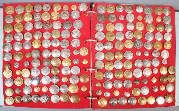 Bonhams : A comprehensive collection of livery buttons