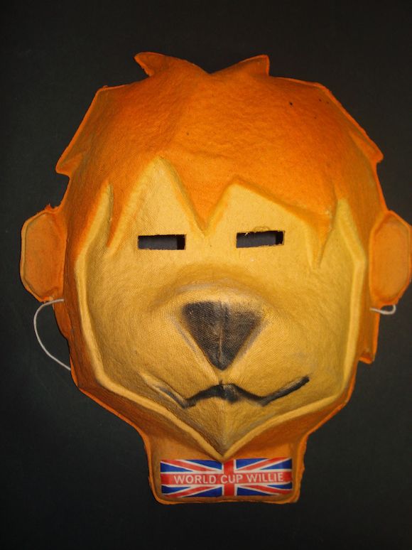 Bonhams : 1966 World Cup 'Willie' mask