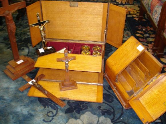 Bonhams : A travelling altar set