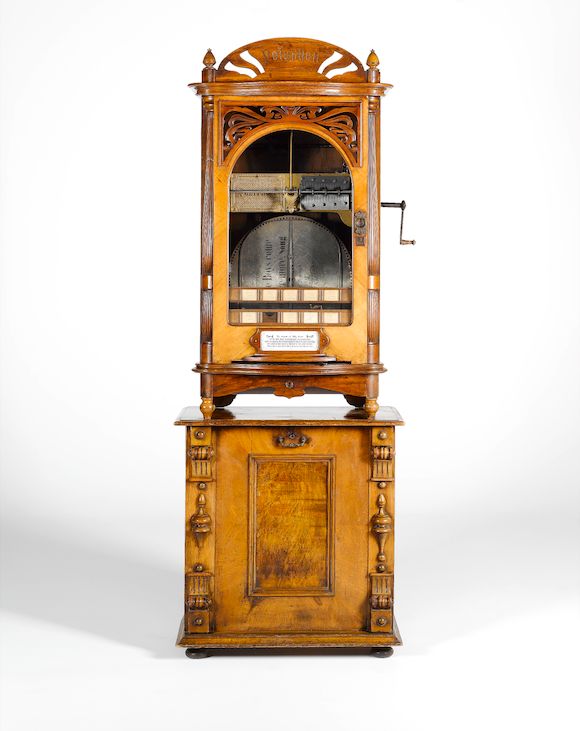 Bonhams : A 19.5/8-inch Polyphon Autochange disc musical box,