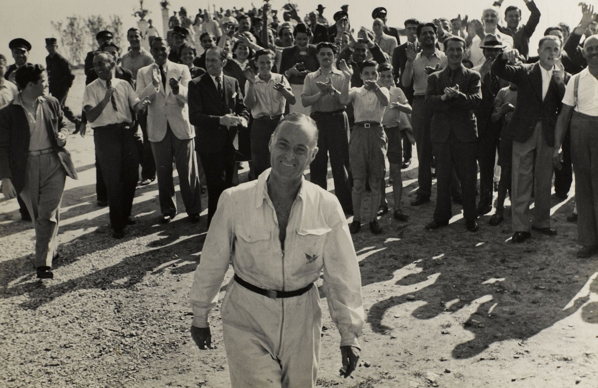 Bonhams Cars : A Souvenir photo album of Sir Malcolm Campbell on his ...