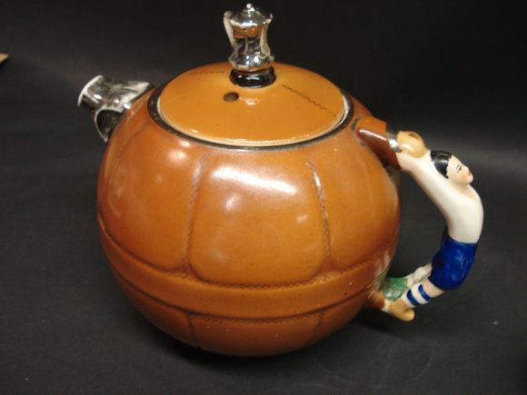 Bonhams : Football design teapot