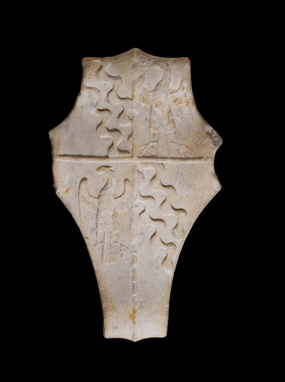 Bonhams : A carved stone heraldic shield