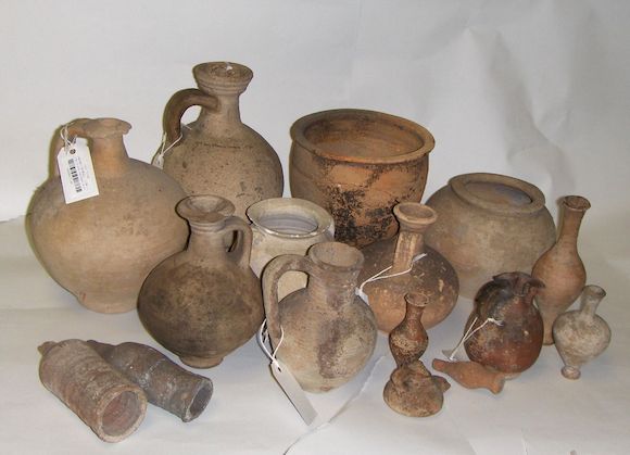 Bonhams : A group of Romano-British pottery vessels 16