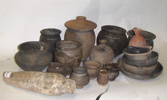 Bonhams : A group of Romano-British pottery vessels 20