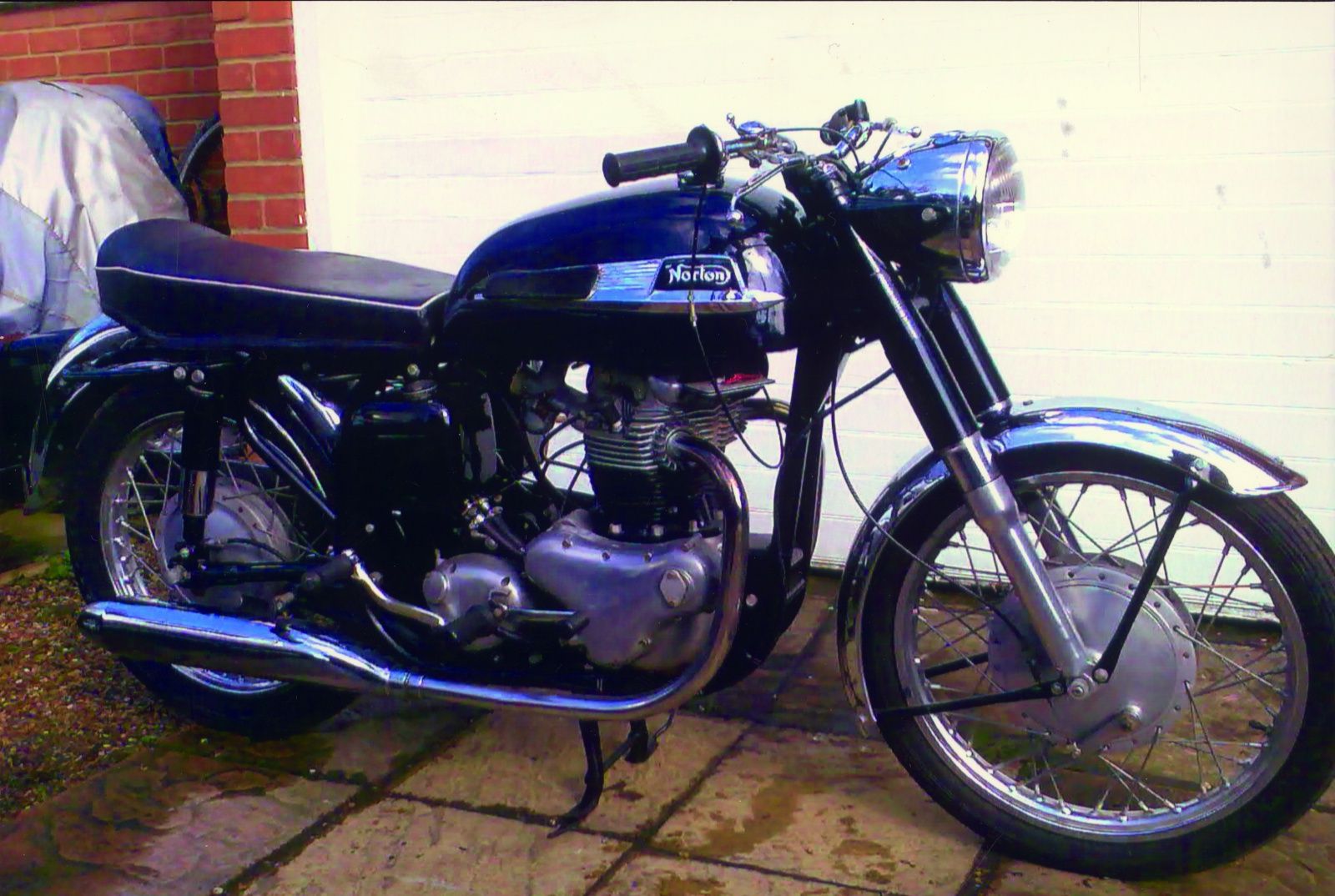 Bonhams Cars : 1966 Norton Dominator 650SS Frame no. 117273 Engine no ...