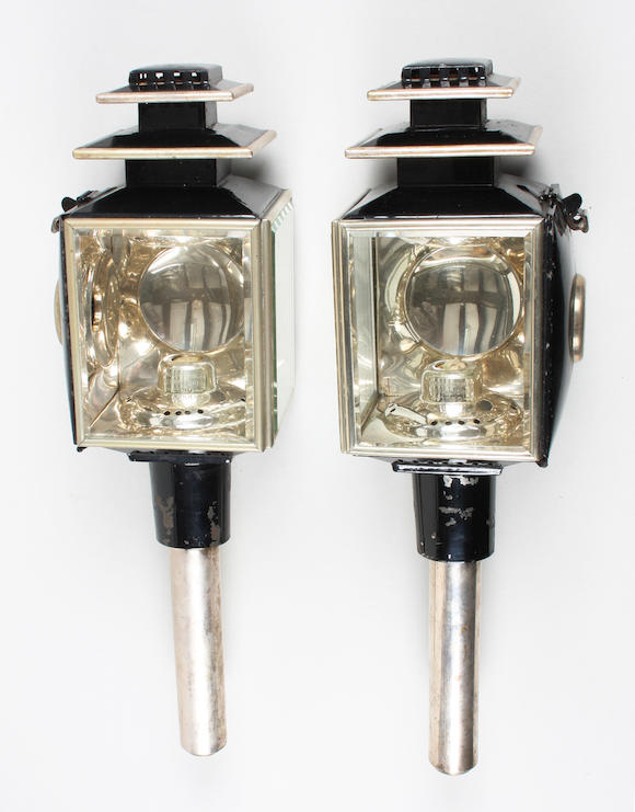 Bonhams A Pair Of Carriage Lamps
