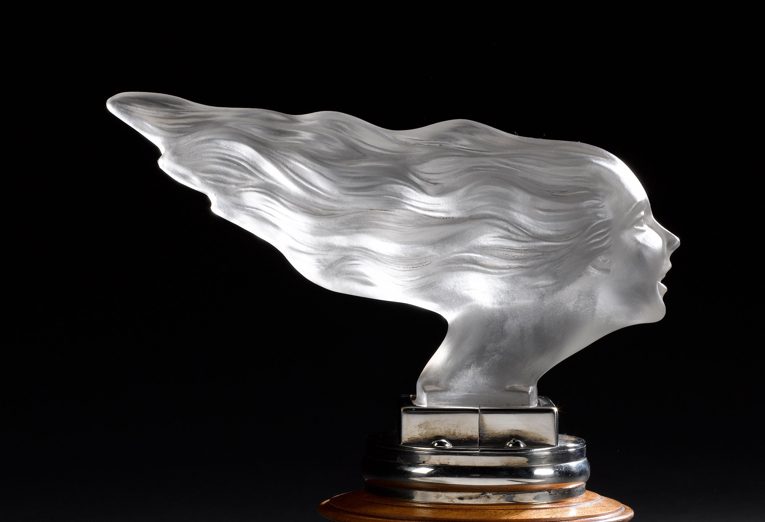 Bonhams Cars : A 'Speed Girl' glass Red Ashay mascot, 1930-1952,