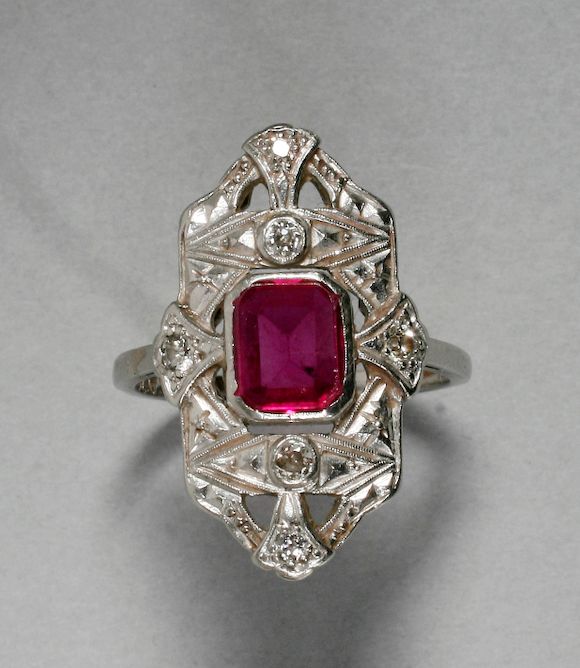 Bonhams : A rectangular cut ruby and diamond ring,