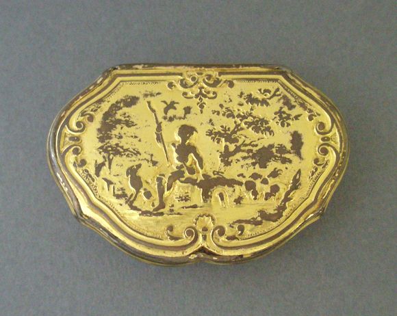 Bonhams : An 18th Century gilt copper snuff box