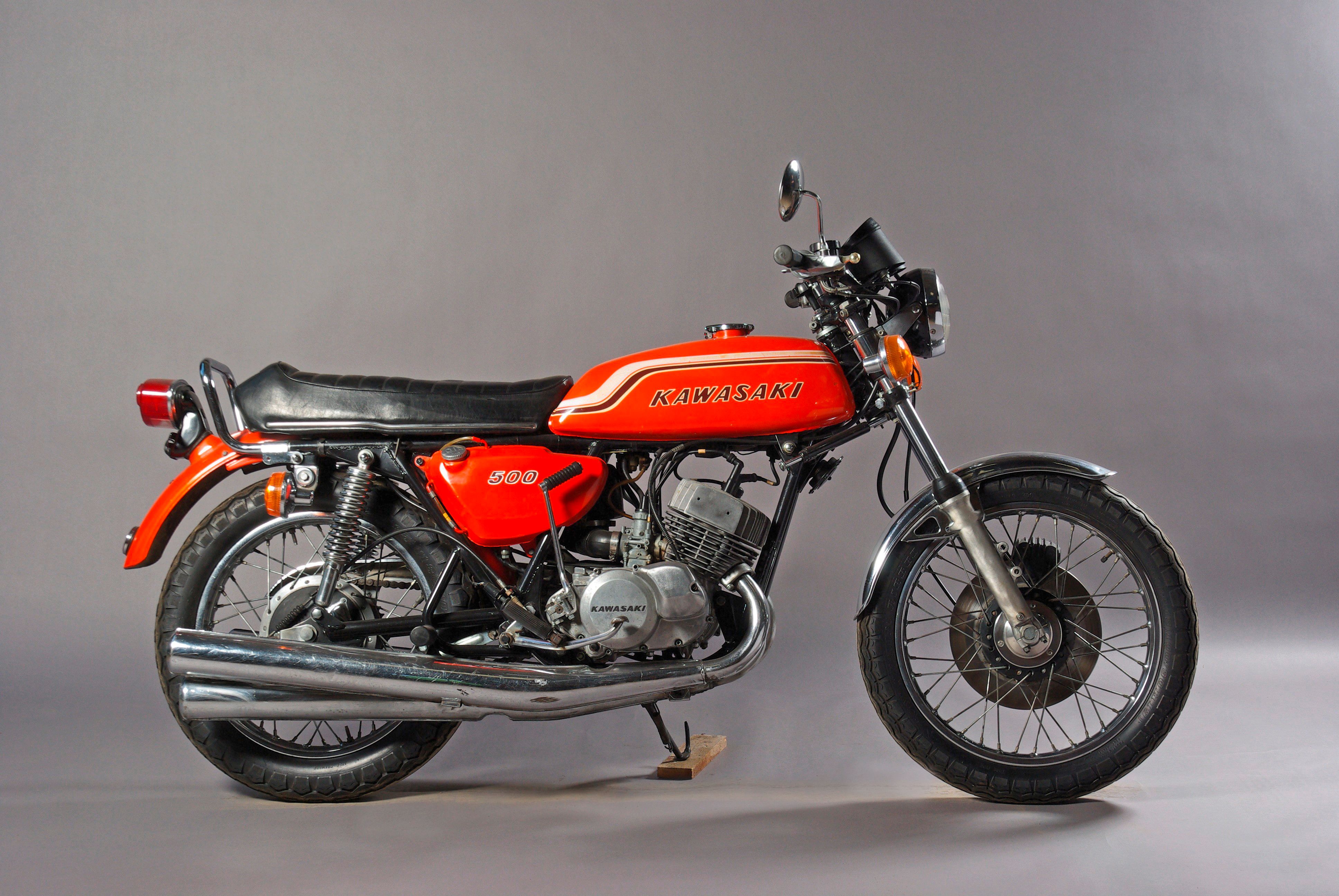 Bonhams Cars : 1973 Kawasaki 498cc Mach III Frame no. 11369 Engine no. 81384
