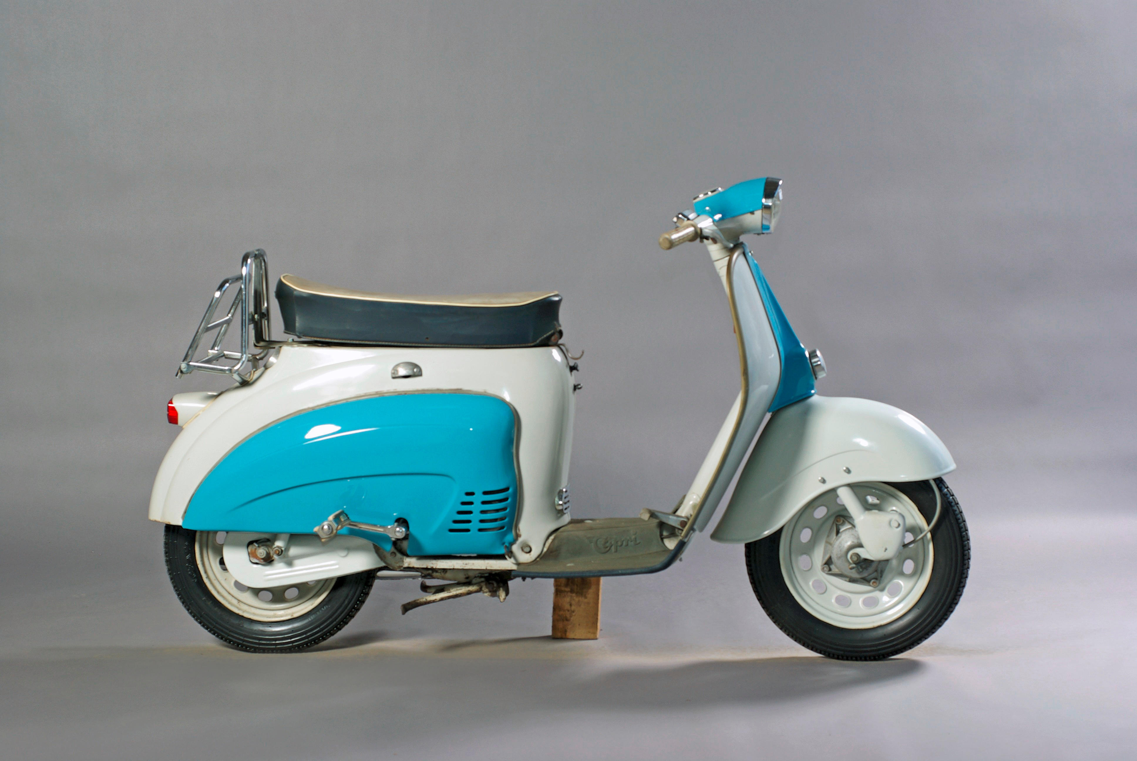 Bonhams Cars : Only 4,994 kilometres from new,1969 Garelli 50cc Capri ...