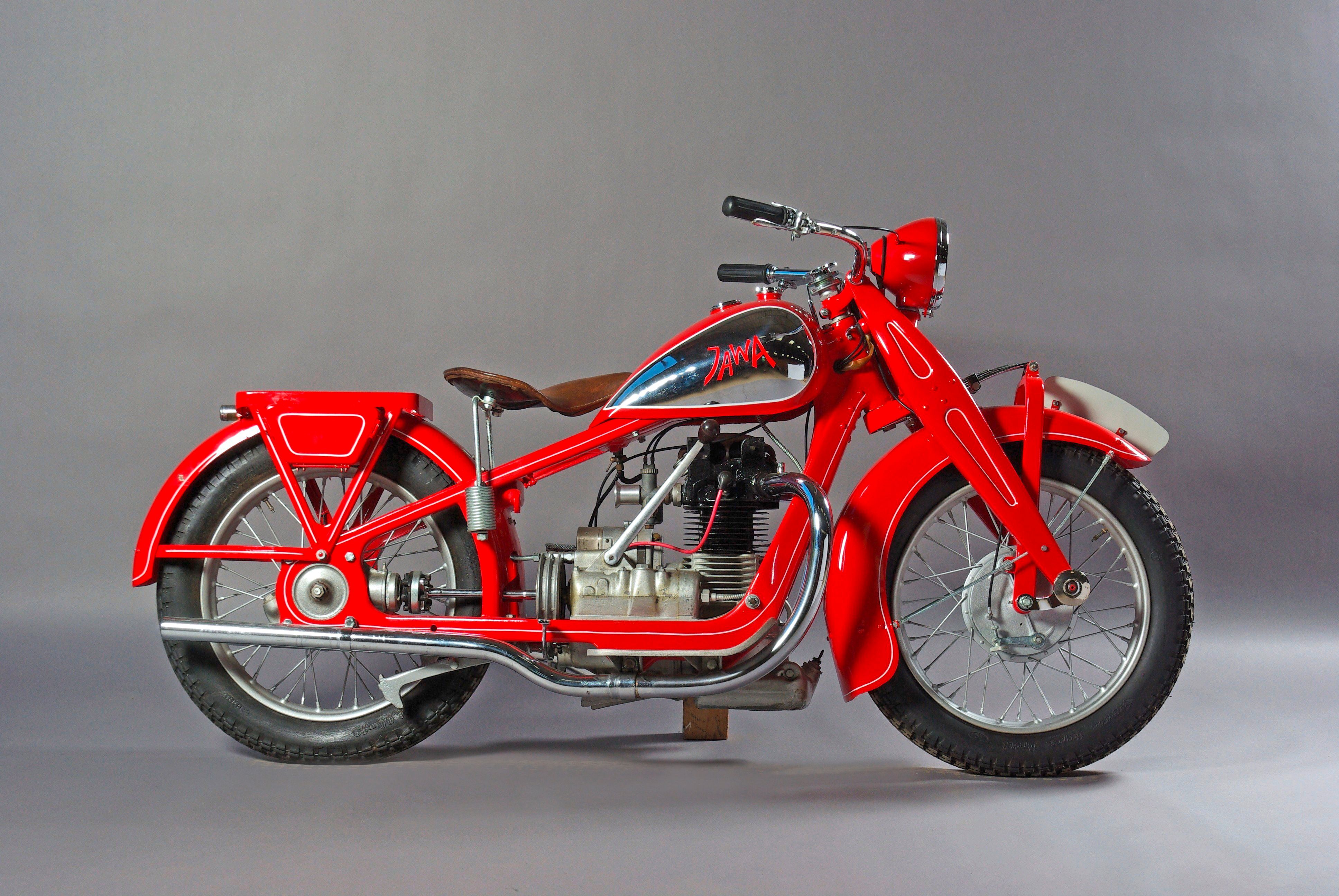 Bonhams Cars : Only 3 kilometres since restoration,c.1931 Jawa 500cc ...