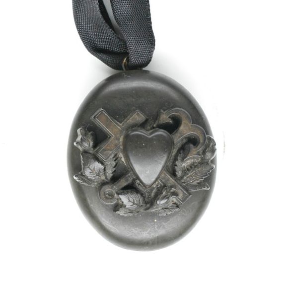 Bonhams : A Victorian carved jet mourning locket