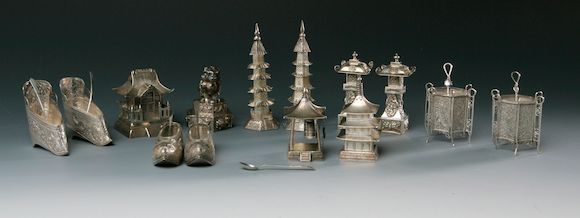 Bonhams : A collection of Chinese silver cruets (15)
