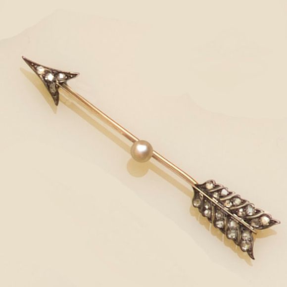 Bonhams : A Victorian arrow bar brooch