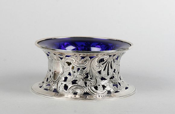 Bonhams : A 20th century silver ring dish and liner Dublin 1927 West ...