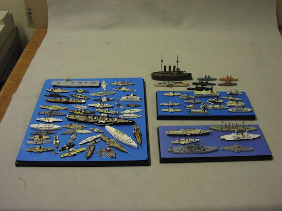 Bonhams : A collection of die cast miniature models a lot.