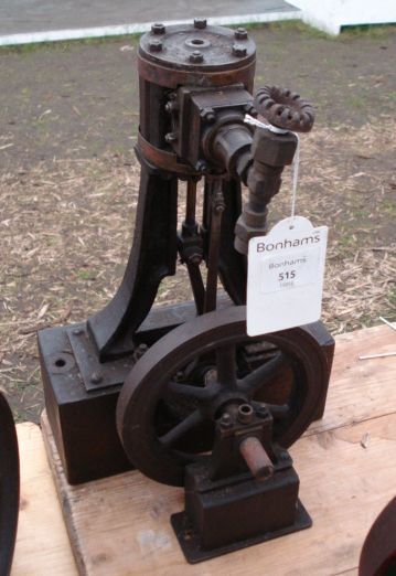 Bonhams : A model of a Nasmyth-framed inverted vertical engine.
