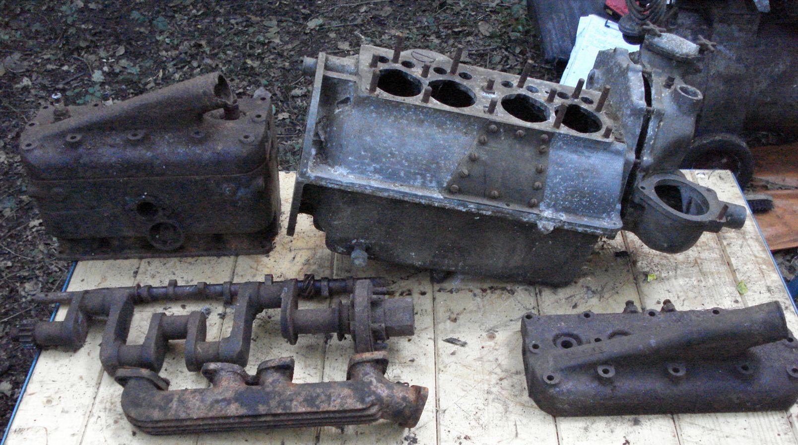 Bonhams Cars : An engine believed Anzani,