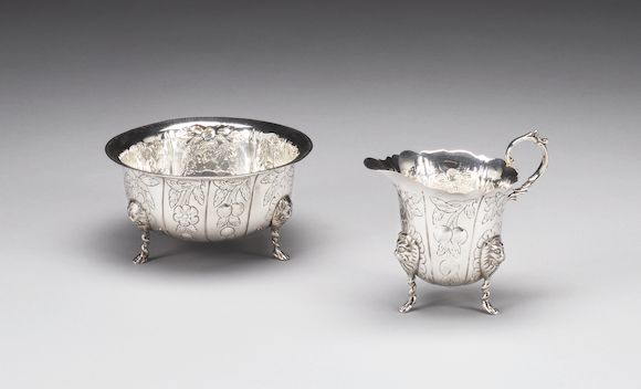 Bonhams : An Irish silver cream jug and sugar bowl, maker's mark "GB ...