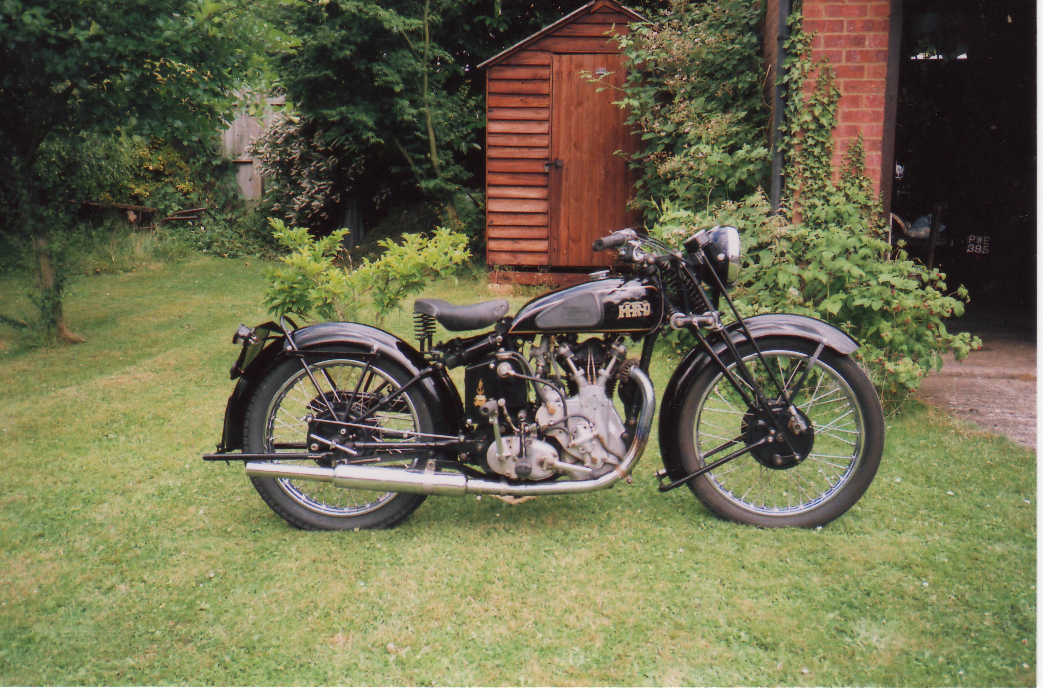 Bonhams Cars : 1935 Vincent-HRD 500cc Series-A Meteor Frame no. D110/6 ...
