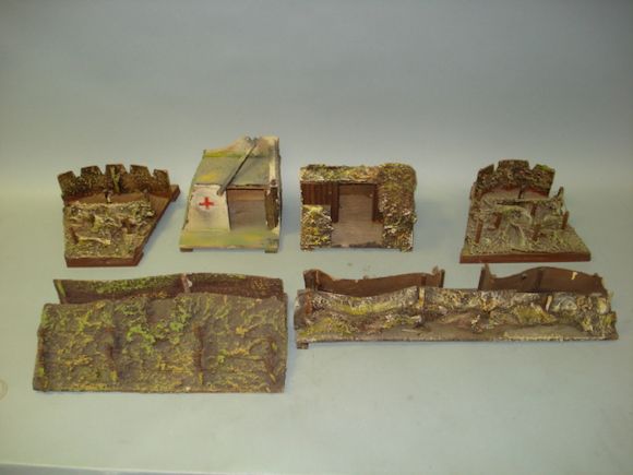 Bonhams : Elastolin 70mm scale, two wedge shaped Trench Sections 6