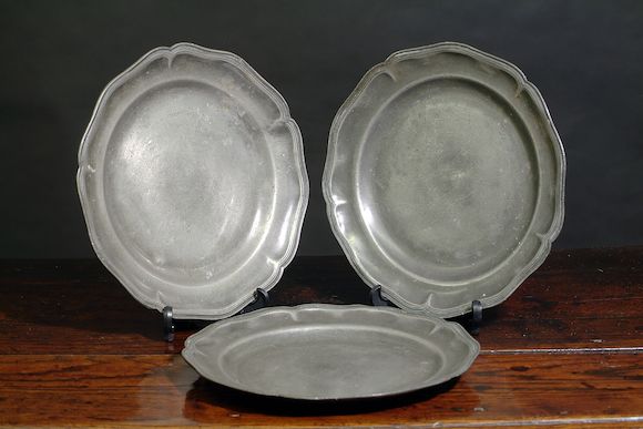 Bonhams : A pair of 18th Century European reeded wavy edge plate