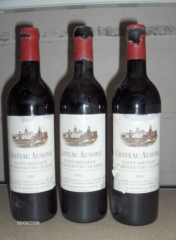 Bonhams : Chateau Ausone 1982 (3)